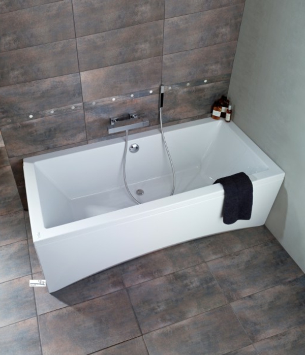 85 attraktive Designs von Badewannen mit Schürze!