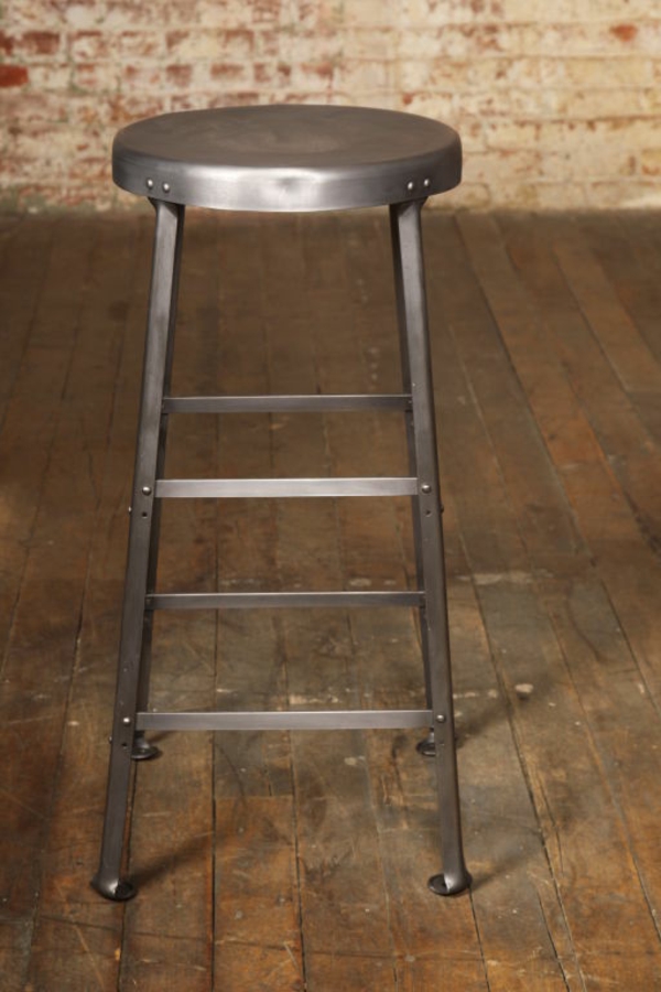 Coole Hocker aus Metall zum Inspirieren! - ArchZine