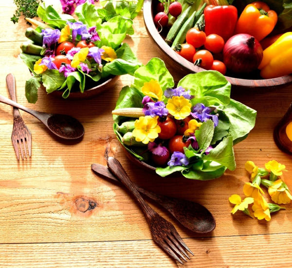 Essbare Blüten: Dein Guide für Teller, Topf und Garten – Ganz ohne Risiko!