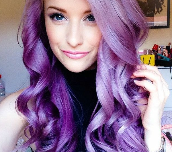 Lila Haare? Eine besonders interessante Idee!