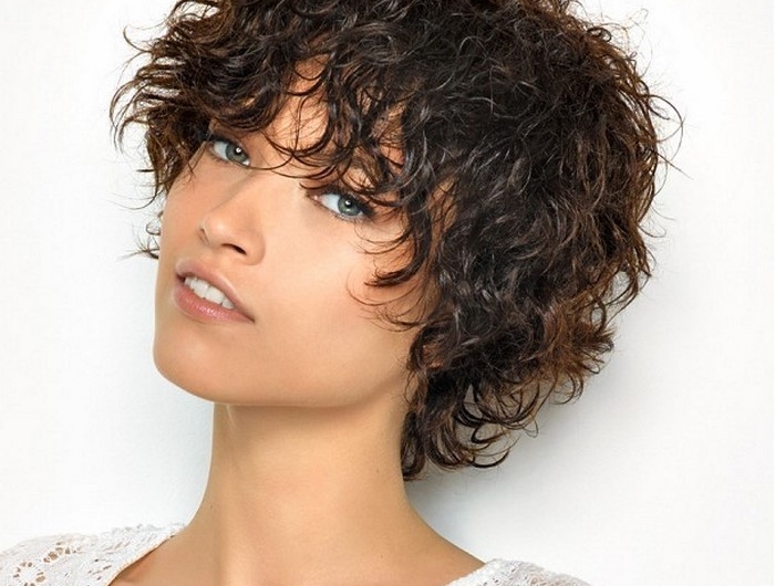 Locken über Nacht ohne Hitze? So klappt’s wirklich (Anleitung vom Profi)