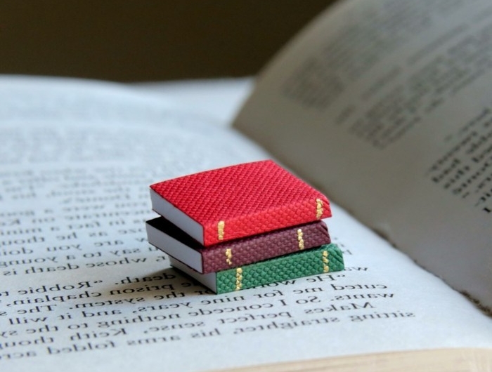 Dein erstes Mini-Buch von Hand binden: Der ultimative Guide für Anfänger