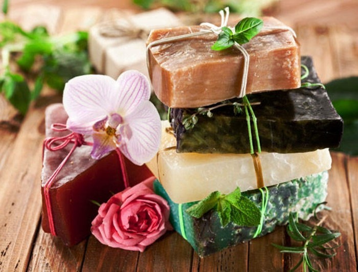 Seifen selber machen: Seifen aus Naturprodukten