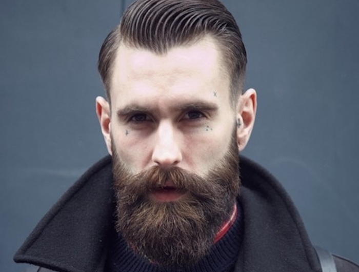 Vollbart wachsen lassen & pflegen: Dein ehrlicher Guide vom Profi