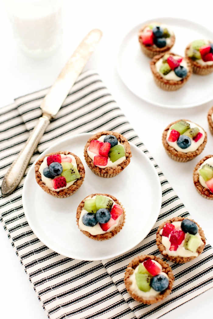 1001 + leckere und einfache Rezepte für Partyessen