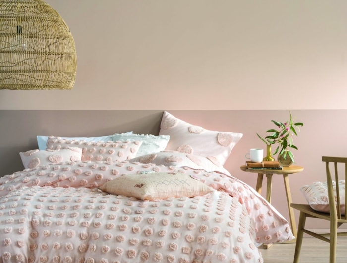 Altrosa an der Wand: So wird’s garantiert nicht kitschig – Dein Profi-Guide