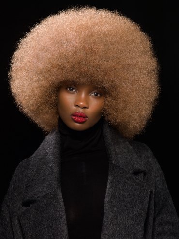 Afro Locken: Frisuren und kompromisslose Stylings, die rocken und ...